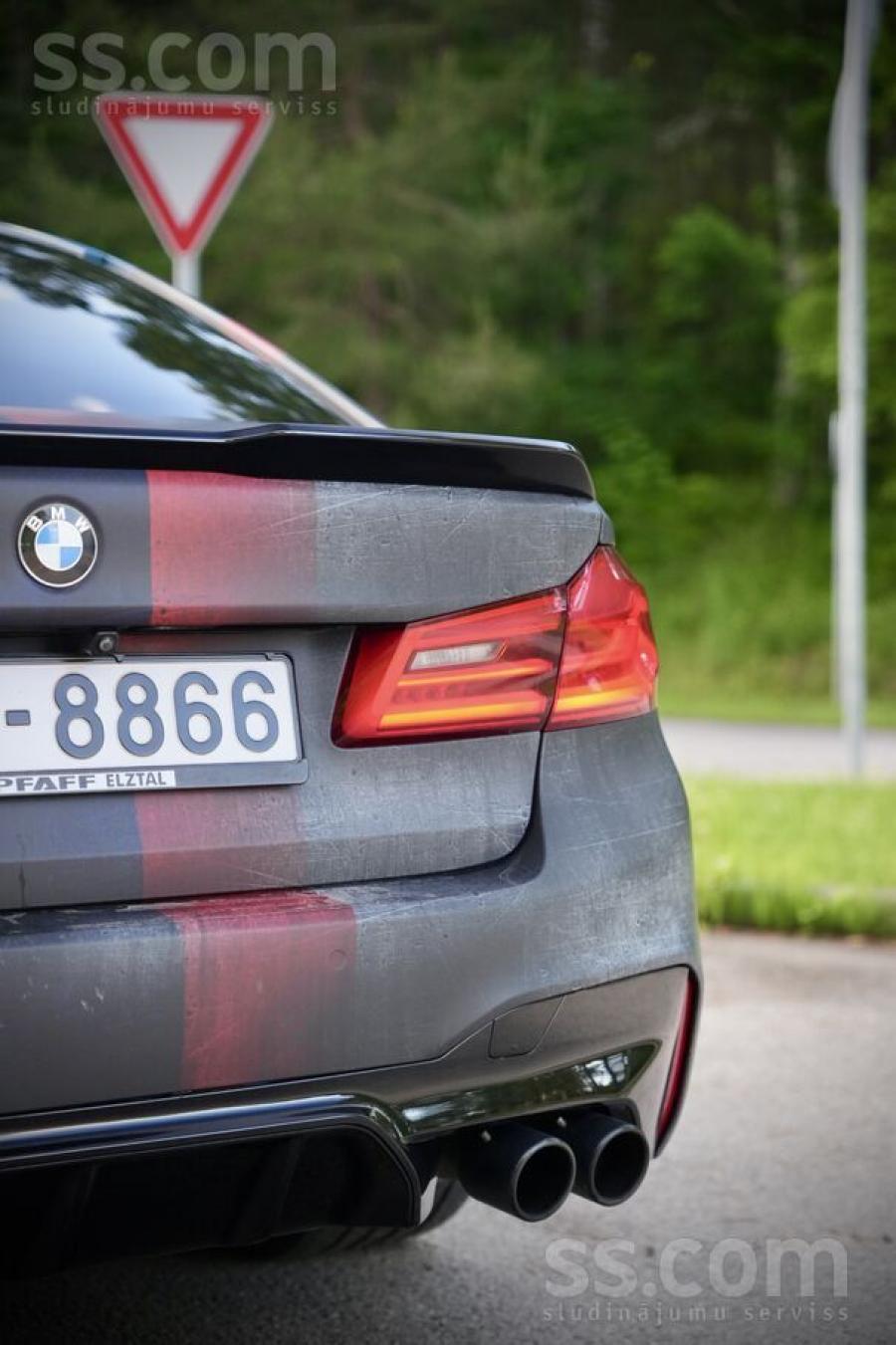 Blue BMW 550 2018 in Daugavpils, with an engine capacity of 4.40 L and mileage of 198 thousand km for 31500 €, photo 13 on AUTOMOTO.COM.LV