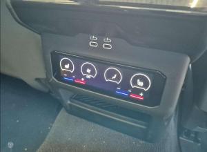 Blue BMW 550 2024 in Klaipeda, with an engine capacity of 3.00 L and mileage of 24 thousand km for 27750 €, photo 12 on AUTOMOTO.COM.LV