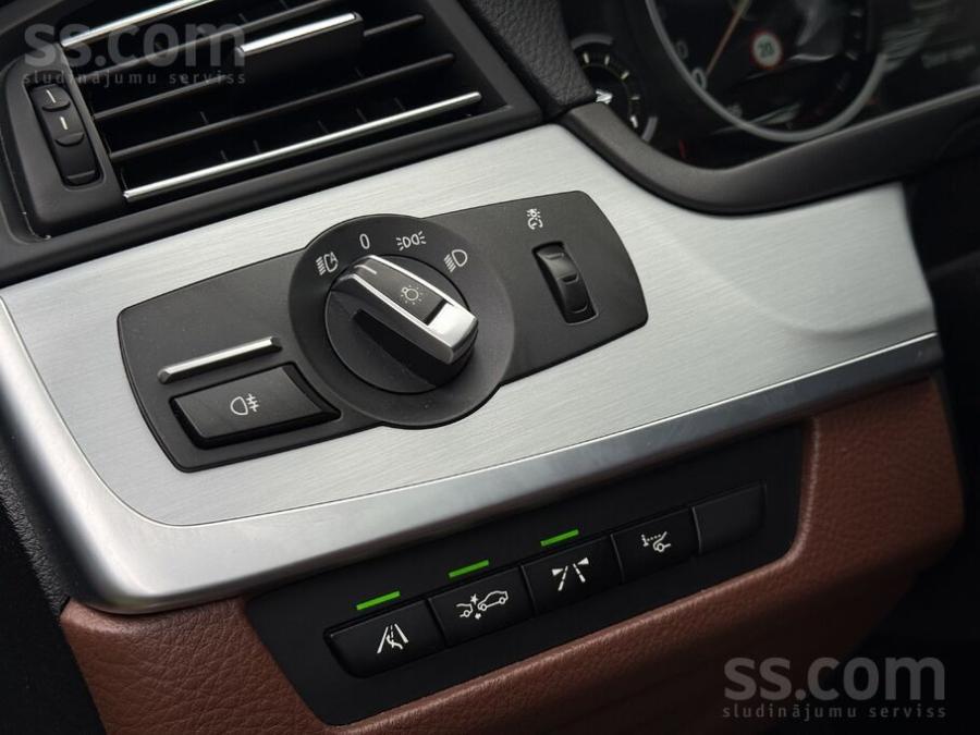 Zils BMW 550 2013 Rīga, ar dzinēja tilpumu 3.00 L un nobraukumu 168 tūkst. km par 12750 €, foto 16 vietnē AUTOMOTO.COM.LV