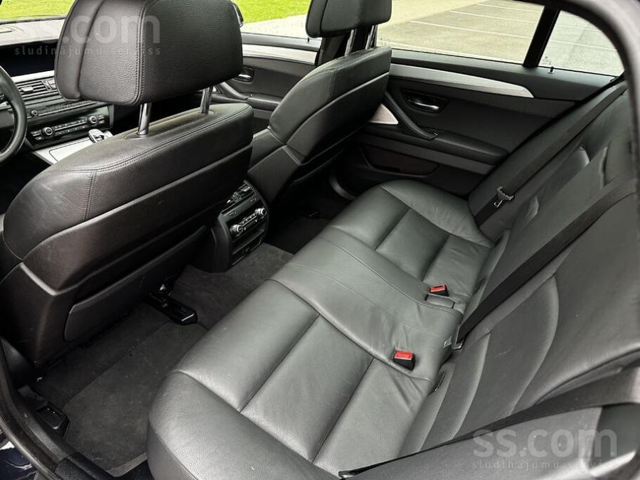 Zils BMW 550 2013 Rīga, ar dzinēja tilpumu 3.00 L un nobraukumu 183 tūkst. km par 13900 €, foto 12 vietnē AUTOMOTO.COM.LV