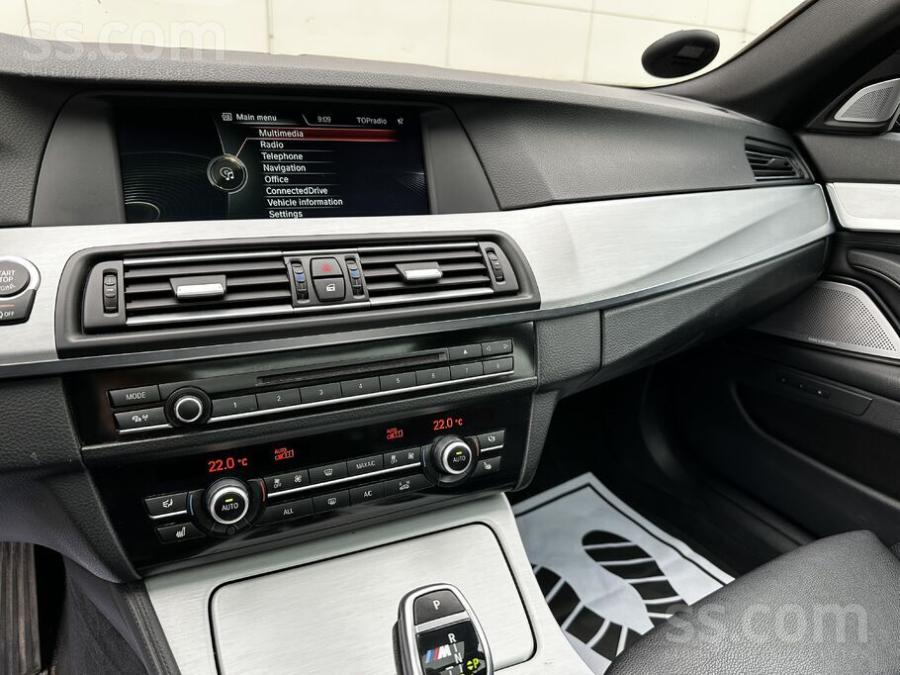 Zils BMW 550 2013 Rīga, ar dzinēja tilpumu 3.00 L un nobraukumu 183 tūkst. km par 13900 €, foto 17 vietnē AUTOMOTO.COM.LV