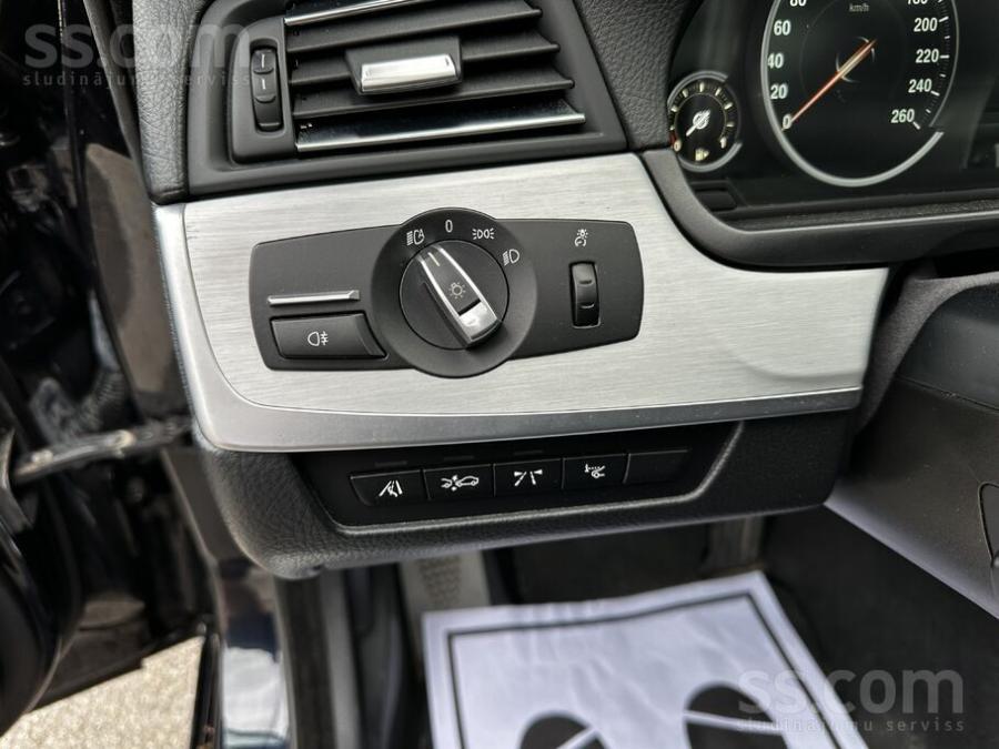 Zils BMW 550 2013 Rīga, ar dzinēja tilpumu 3.00 L un nobraukumu 183 tūkst. km par 13900 €, foto 21 vietnē AUTOMOTO.COM.LV