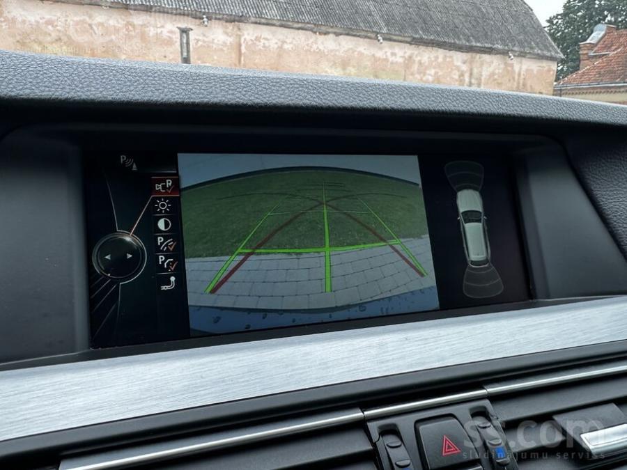 Zils BMW 550 2013 Rīga, ar dzinēja tilpumu 3.00 L un nobraukumu 183 tūkst. km par 13900 €, foto 24 vietnē AUTOMOTO.COM.LV