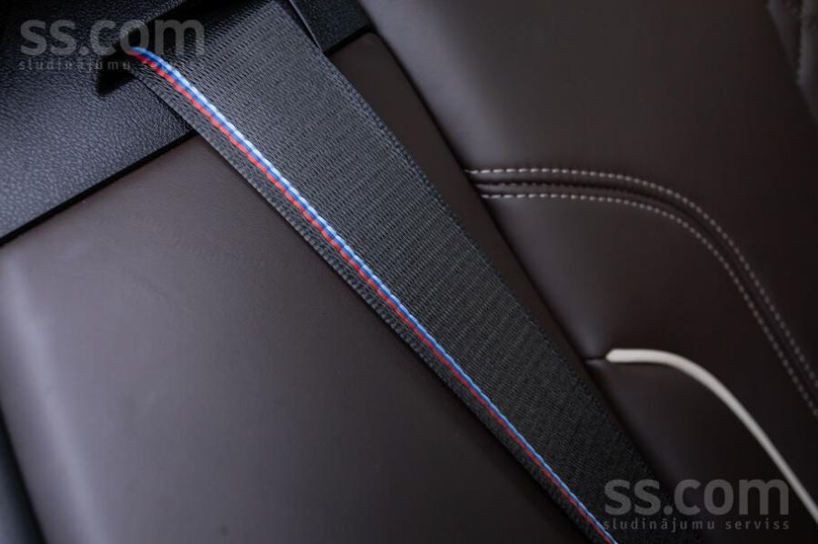 Zils BMW 550 2018 Rīga, ar dzinēja tilpumu 3.00 L un nobraukumu 97 tūkst. km par 33999 €, foto 26 vietnē AUTOMOTO.COM.LV