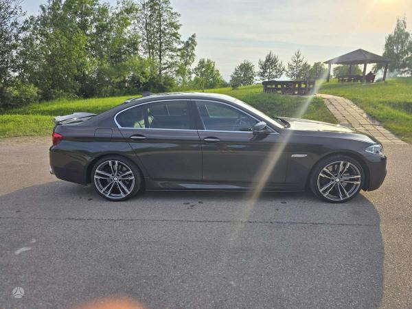 Brown BMW 550 2013 in Marijampole, with an engine capacity of 4.40 L and mileage of 340 thousand km for 12500 €, photo 5 on AUTOMOTO.COM.LV