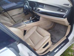 White BMW 550 Gran turismo 2010 in Alytus, with an engine capacity of 4.40 L and mileage of 150 thousand km for 4000 €, photo 9 on AUTOMOTO.COM.LV