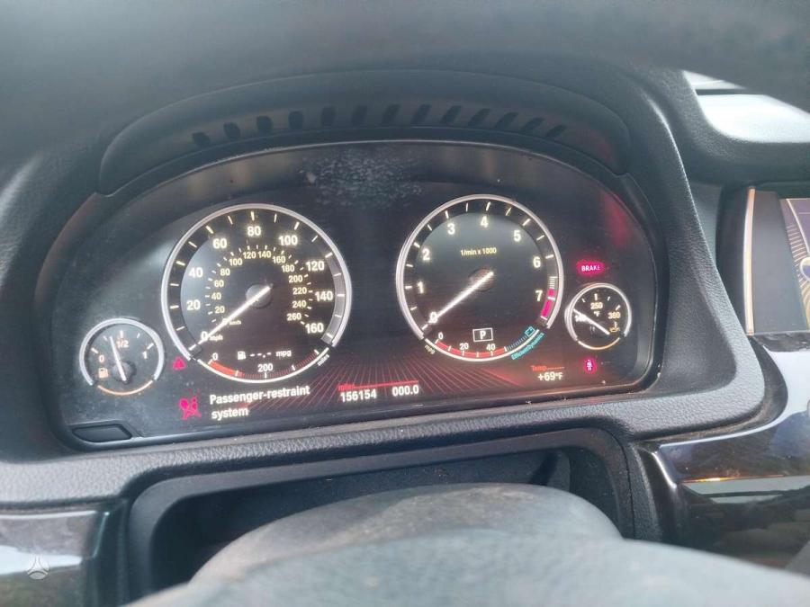 White BMW 550 Gran turismo 2010 in Alytus, with an engine capacity of 4.40 L and mileage of 150 thousand km for 4000 €, photo 13 on AUTOMOTO.COM.LV