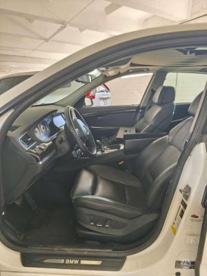 Balts BMW 550 Gran turismo 2012 Panevēža, ar dzinēja tilpumu 4.40 L un nobraukumu 224 tūkst. km par 6200 €, foto 11 vietnē AUTOMOTO.COM.LV