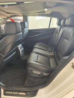 Balts BMW 550 Gran turismo 2012 Panevēža, ar dzinēja tilpumu 4.40 L un nobraukumu 224 tūkst. km par 6200 €, foto 16 vietnē AUTOMOTO.COM.LV