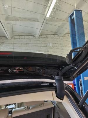 Balts BMW 550 Gran turismo 2012 Panevēža, ar dzinēja tilpumu 4.40 L un nobraukumu 224 tūkst. km par 6200 €, foto 27 vietnē AUTOMOTO.COM.LV