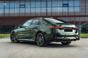 Zaļš BMW 550 2024 Klaipėda, ar dzinēja tilpumu 0.00 L un nobraukumu 21 tūkst. km par 59000 €, foto 6 vietnē AUTOMOTO.COM.LV