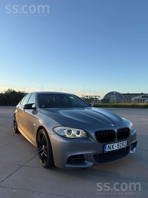 Pelēks BMW 550 2013 Liepāja, ar dzinēja tilpumu 3.00 L un nobraukumu 186 tūkst. km par 18700 €, foto 2 vietnē AUTOMOTO.COM.LV