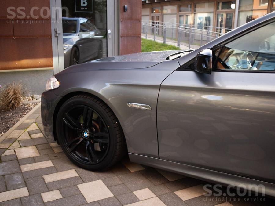 Grey BMW 550 2013 in Liepaja, with an engine capacity of 3.00 L and mileage of 187 thousand km for 14500 €, photo 8 on AUTOMOTO.COM.LV