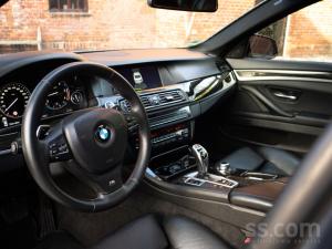Grey BMW 550 2013 in Liepaja, with an engine capacity of 3.00 L and mileage of 187 thousand km for 14500 €, photo 19 on AUTOMOTO.COM.LV
