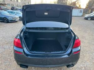 Pelēks BMW 550 2014 Kuldīga, ar dzinēja tilpumu 3.00 L un nobraukumu 265 tūkst. km par 15590 €, foto 12 vietnē AUTOMOTO.COM.LV