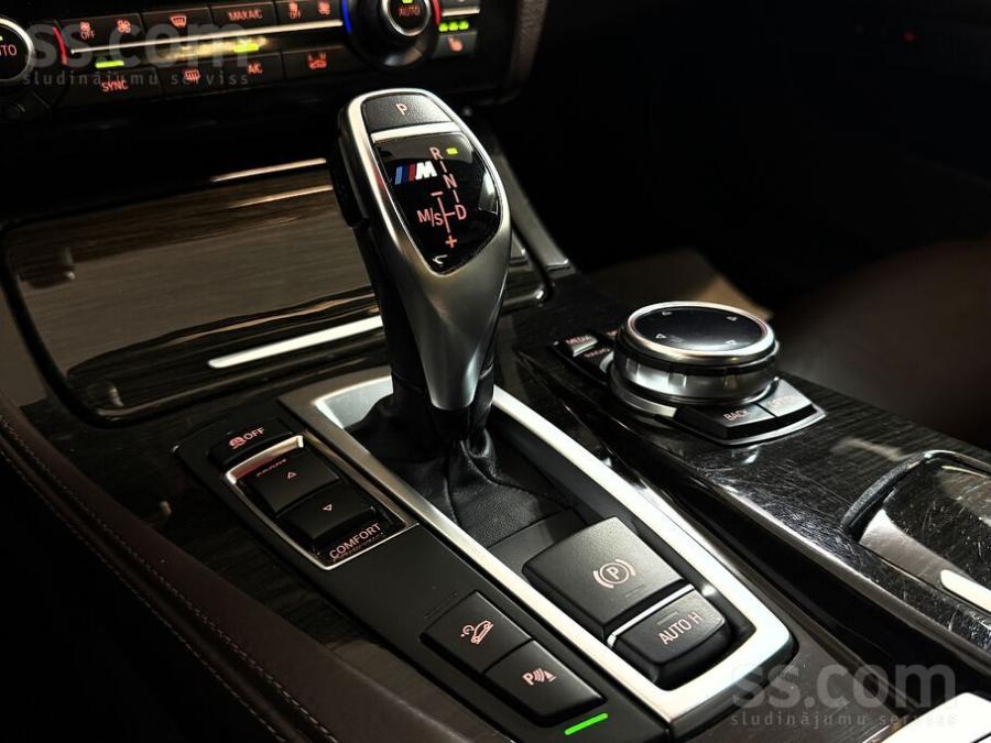 Pelēks BMW 550 2014 Rīga, ar dzinēja tilpumu 3.00 L un nobraukumu 241 tūkst. km par 12990 €, foto 12 vietnē AUTOMOTO.COM.LV