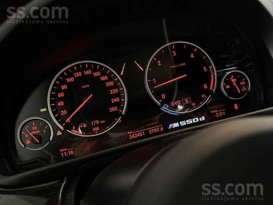 Pelēks BMW 550 2014 Rīga, ar dzinēja tilpumu 3.00 L un nobraukumu 241 tūkst. km par 12990 €, foto 18 vietnē AUTOMOTO.COM.LV