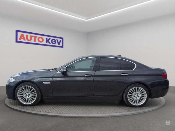 Серый БМВ 550 2016 в Каунас, объемом двигателя 4.40 л и пробегом 163 тыс. км за 13499 €, фото 2 на AUTOMOTO.COM.LV