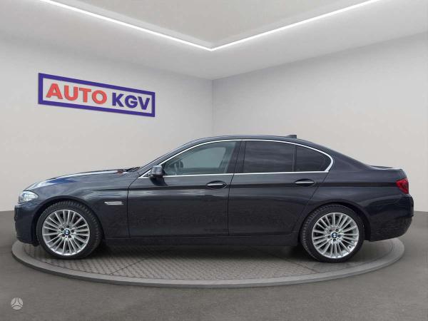 Pelēks BMW 550 2016 Kauņa, ar dzinēja tilpumu 4.40 L un nobraukumu 163 tūkst. km par 12499 €, foto 2 vietnē AUTOMOTO.COM.LV