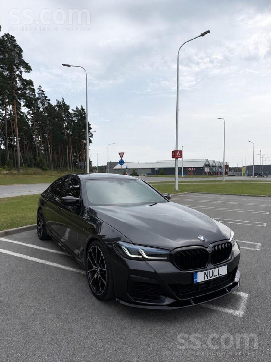 Grey BMW 550 2019 in Riga, with an engine capacity of 4.40 L and mileage of 0 thousand km for 47000 €, photo 3 on AUTOMOTO.COM.LV