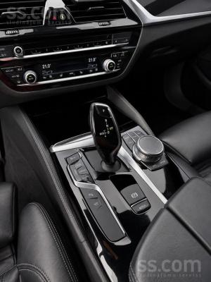 Grey BMW 550 2019 in Riga, with an engine capacity of 4.40 L and mileage of 0 thousand km for 47000 €, photo 15 on AUTOMOTO.COM.LV
