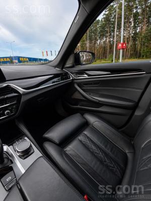 Grey BMW 550 2019 in Riga, with an engine capacity of 4.40 L and mileage of 0 thousand km for 47000 €, photo 16 on AUTOMOTO.COM.LV