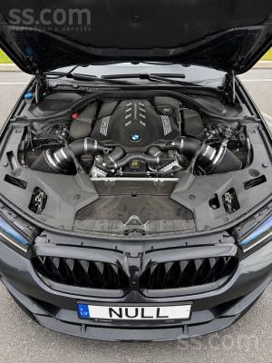 Grey BMW 550 2019 in Riga, with an engine capacity of 4.40 L and mileage of 0 thousand km for 47000 €, photo 23 on AUTOMOTO.COM.LV