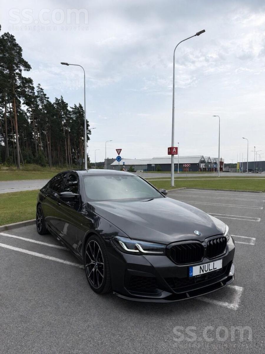 Pelēks BMW 550 2019 Rīga, ar dzinēja tilpumu 4.40 L un nobraukumu 108 tūkst. km par 45900 €, foto 3 vietnē AUTOMOTO.COM.LV