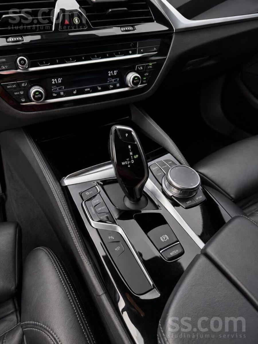 Pelēks BMW 550 2019 Rīga, ar dzinēja tilpumu 4.40 L un nobraukumu 108 tūkst. km par 45900 €, foto 16 vietnē AUTOMOTO.COM.LV