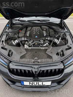 Pelēks BMW 550 2019 Rīga, ar dzinēja tilpumu 4.40 L un nobraukumu 108 tūkst. km par 45900 €, foto 23 vietnē AUTOMOTO.COM.LV