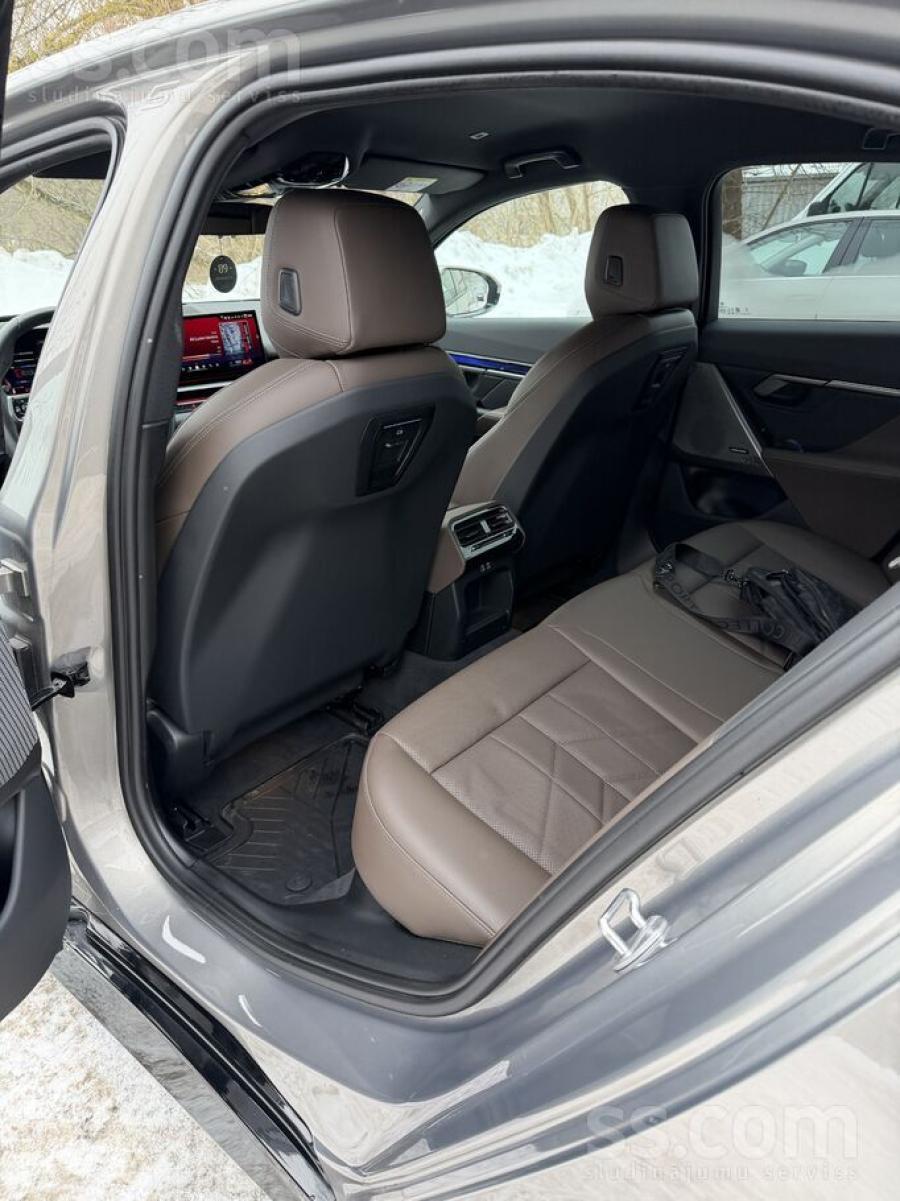 Pelēks BMW 550 2024 Rīga, ar dzinēja tilpumu 3.00 L un nobraukumu 27 tūkst. km par 75500 €, foto 14 vietnē AUTOMOTO.COM.LV