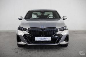 Pelēks BMW 550 2024 Viļņa, ar dzinēja tilpumu 3.00 L un nobraukumu 41 tūkst. km par 68771 €, foto 3 vietnē AUTOMOTO.COM.LV