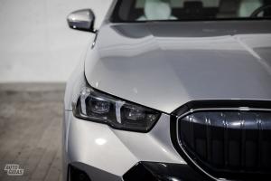 Pelēks BMW 550 2024 Viļņa, ar dzinēja tilpumu 3.00 L un nobraukumu 41 tūkst. km par 68771 €, foto 4 vietnē AUTOMOTO.COM.LV