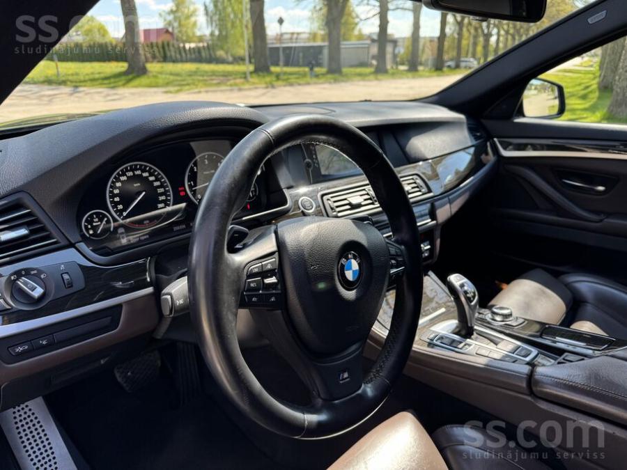 Pelēks BMW 550 2012 Valmiera, ar dzinēja tilpumu 3.00 L un nobraukumu 253 tūkst. km par 15900 €, foto 25 vietnē AUTOMOTO.COM.LV