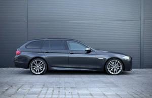 Pelēks BMW 550 2012 Rīga, ar dzinēja tilpumu 3.00 L un nobraukumu 257 tūkst. km par 12950 €, foto 6 vietnē AUTOMOTO.COM.LV