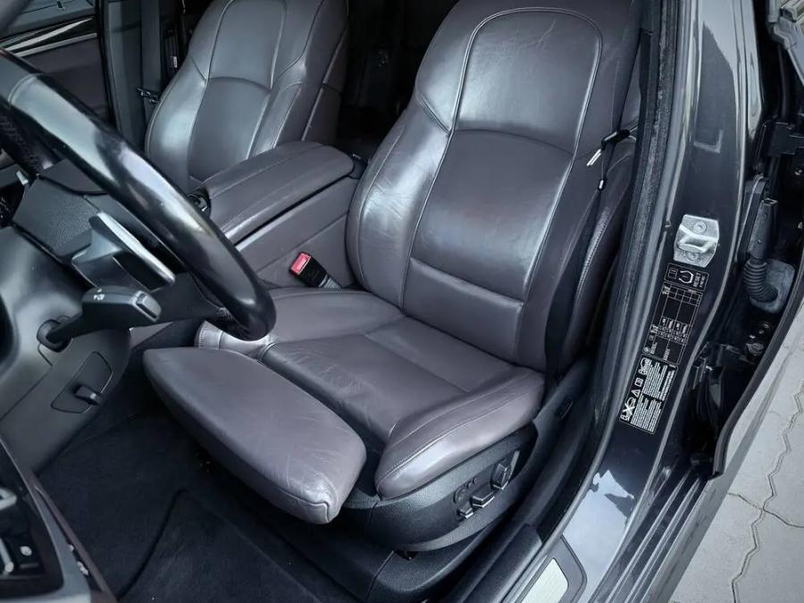 Pelēks BMW 550 2012 Rīga, ar dzinēja tilpumu 3.00 L un nobraukumu 257 tūkst. km par 12950 €, foto 10 vietnē AUTOMOTO.COM.LV