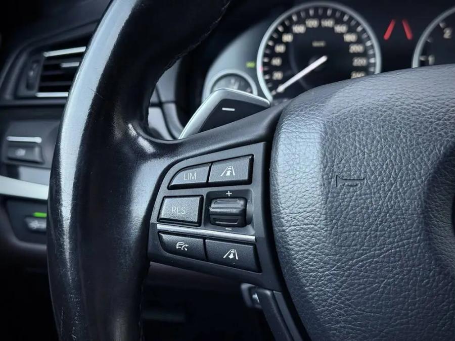 Pelēks BMW 550 2012 Rīga, ar dzinēja tilpumu 3.00 L un nobraukumu 257 tūkst. km par 12950 €, foto 12 vietnē AUTOMOTO.COM.LV