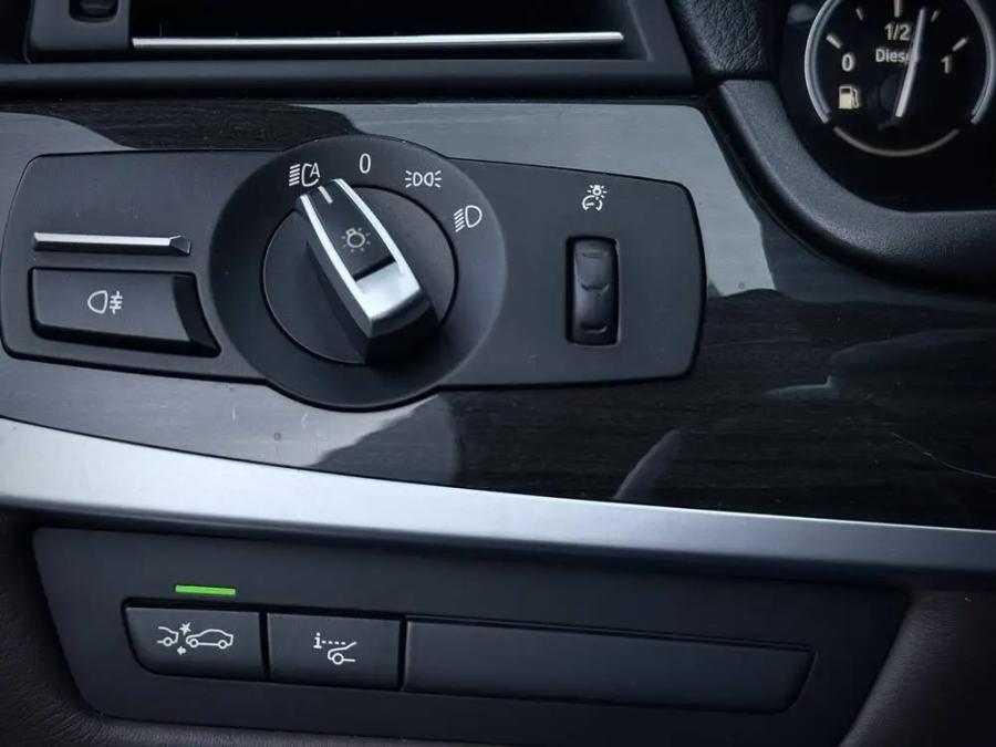 Pelēks BMW 550 2012 Rīga, ar dzinēja tilpumu 3.00 L un nobraukumu 257 tūkst. km par 12950 €, foto 17 vietnē AUTOMOTO.COM.LV