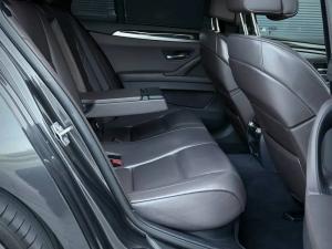 Pelēks BMW 550 2012 Rīga, ar dzinēja tilpumu 3.00 L un nobraukumu 257 tūkst. km par 12950 €, foto 25 vietnē AUTOMOTO.COM.LV