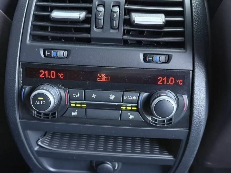 Pelēks BMW 550 2012 Rīga, ar dzinēja tilpumu 3.00 L un nobraukumu 257 tūkst. km par 12950 €, foto 27 vietnē AUTOMOTO.COM.LV