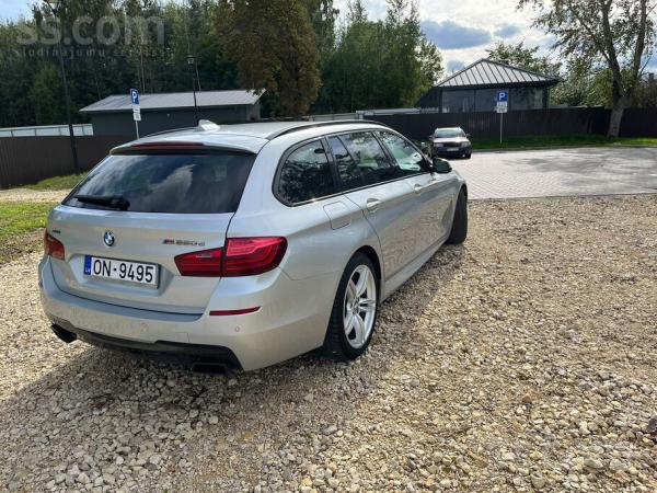 Grey BMW 550 2015 in Riga, with an engine capacity of 3.00 L and mileage of 218 thousand km for 16500 €, photo 5 on AUTOMOTO.COM.LV