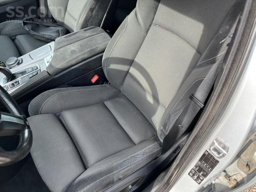 Pelēks BMW 550 2015 Rīga, ar dzinēja tilpumu 3.00 L un nobraukumu 218 tūkst. km par 16500 €, foto 12 vietnē AUTOMOTO.COM.LV