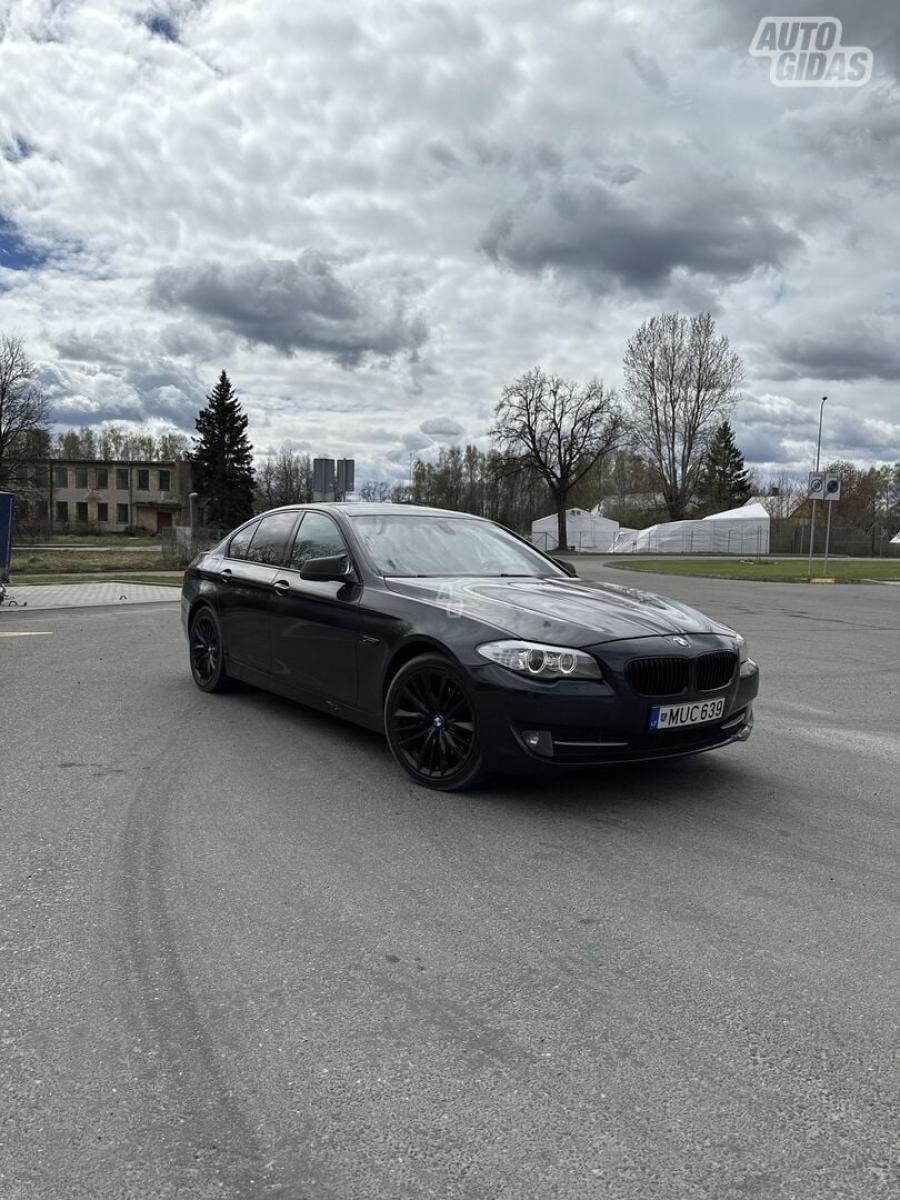 BMW 550 2012 in Vilnius, with an engine capacity of 4.40 L and mileage of 180 thousand km for 9900 €, photo 3 on AUTOMOTO.COM.LV
