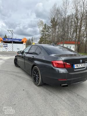 BMW 550 2012 in Vilnius, with an engine capacity of 4.40 L and mileage of 180 thousand km for 9900 €, photo 5 on AUTOMOTO.COM.LV