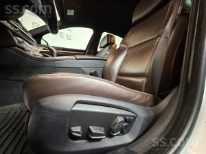BMW 550 2014 in Riga, with an engine capacity of 3.00 L and mileage of 243 thousand km for 12990 €, photo 10 on AUTOMOTO.COM.LV
