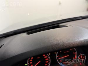 BMW 550 2014 in Riga, with an engine capacity of 3.00 L and mileage of 243 thousand km for 12990 €, photo 17 on AUTOMOTO.COM.LV