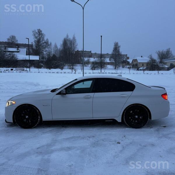 Balts BMW 550 2012 Rēzekne, ar dzinēja tilpumu 3.00 L un nobraukumu 231 tūkst. km par 22500 €, foto 7 vietnē AUTOMOTO.COM.LV