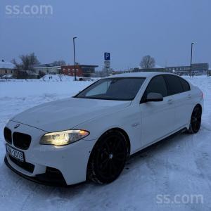 White BMW 550 2012 in Rezekne, with an engine capacity of 3.00 L and mileage of 231 thousand km for 22500 €, photo 8 on AUTOMOTO.COM.LV