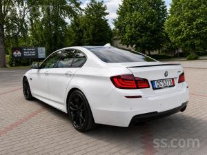 White BMW 550 2012 in Valka, with an engine capacity of 3.00 L and mileage of 367 thousand km for 11900 €, photo 5 on AUTOMOTO.COM.LV