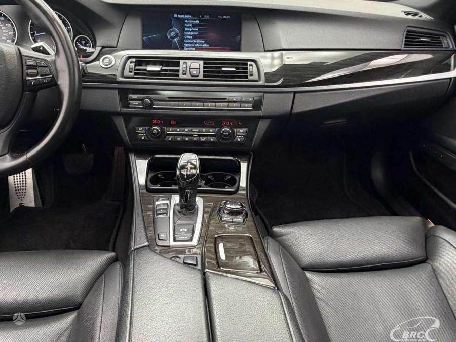 White BMW 550 2013 in Vilnius, with an engine capacity of 4.40 L and mileage of 217 thousand km for 10500 €, photo 20 on AUTOMOTO.COM.LV